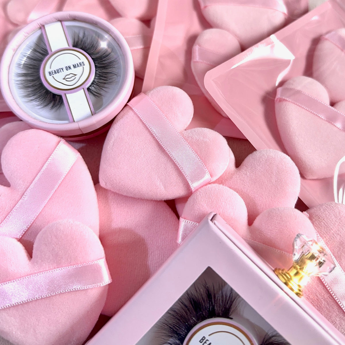 LOVE PUFFS – Beauty On Mars